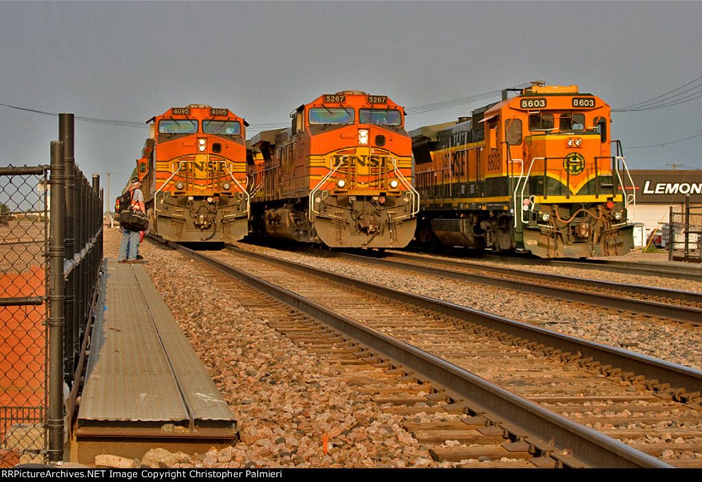 BNSF 4095, BNSF 5267, and BNSF 8603